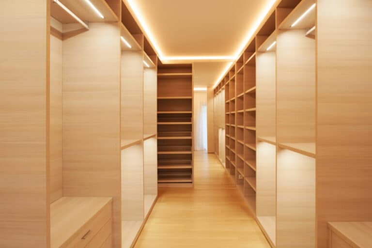 Dressing inspiratie: 101 voorbeelden & ideeën van dressing inrichtingen